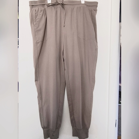Zac & Rachel | Pants & Jumpsuits | Zac Rachel Joggers | Poshmark